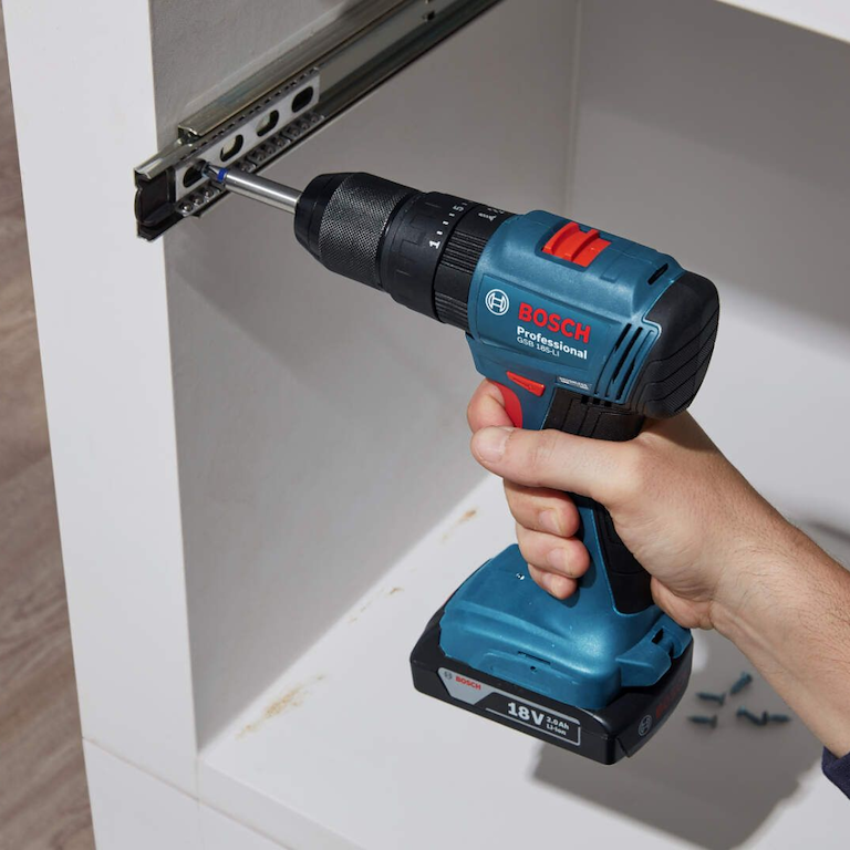 Bosch Akumulatorska vibraciona bušilica – odvrtač GSB 185-Li 18V, 2×2,0 Ah + kofer, 06019K3100