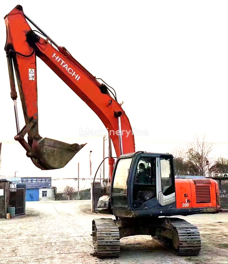 Hitachi ZX200-3G bager guseničar