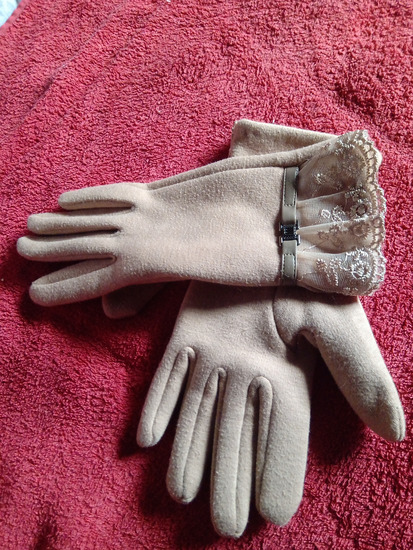 Prelepe elegantne zimske rukavice