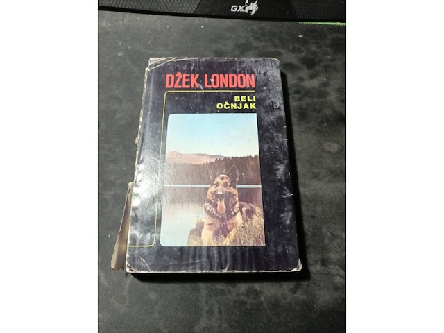 Beli očnjak - Džek London