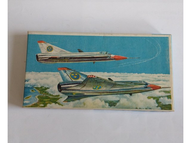 maketa VEB Plasticart avion SAAB - J35 Made in GDR