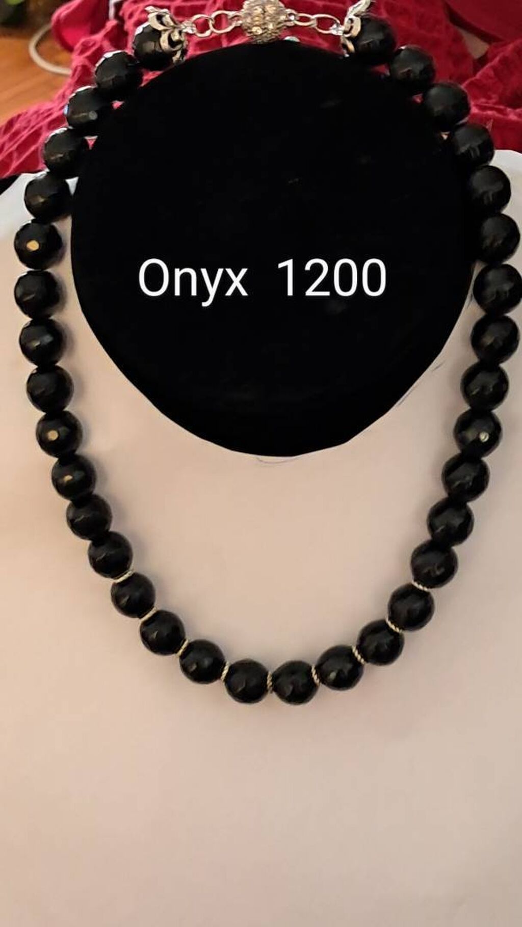 Set Rozen kvarc privezak+mindjuse+prsten ( stelujuci)     1200 Onyx