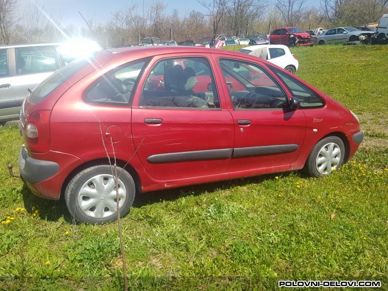 Citroen Xsara Picasso 1.6 1.8 2.0hdi Kompletan Auto U Delovima