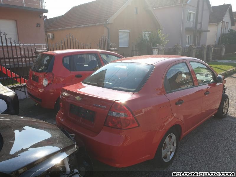 Chevrolet Aveo 1.2b Kompletan Auto U Delovima