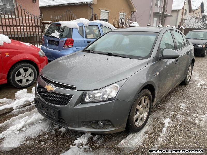 Chevrolet Cruze 2.0vcdi Kompletan Auto U Delovima