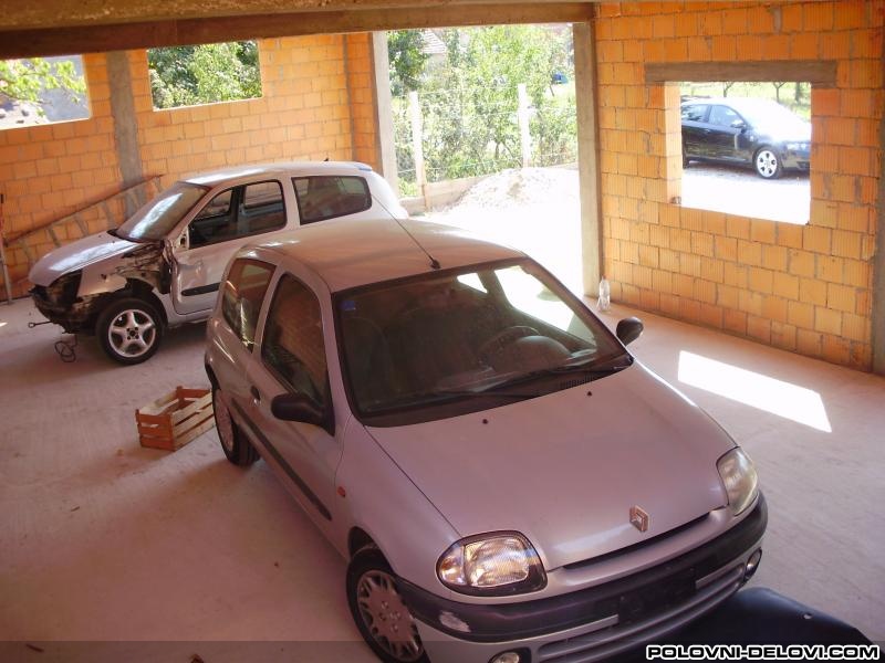 Renault Clio Kompletan Auto U Delovima