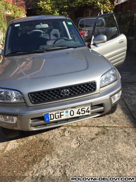 Toyota RAV 4 29i Kompletan Auto U Delovima