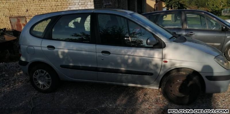 Renault Scenic 1.6 Karoserija