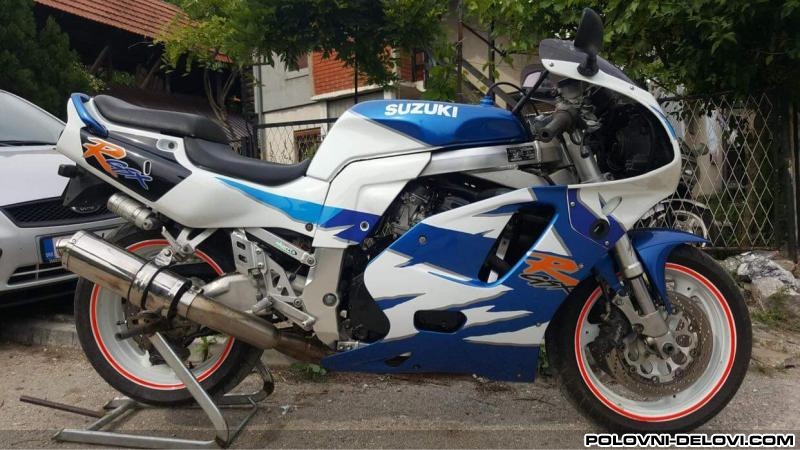 Suzuki Gsxr 750w Kompletan motor u delovima