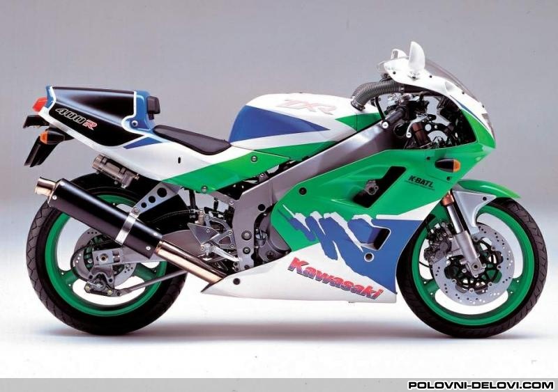 Kawasaki ZX R 400 Kompletan motor u delovima