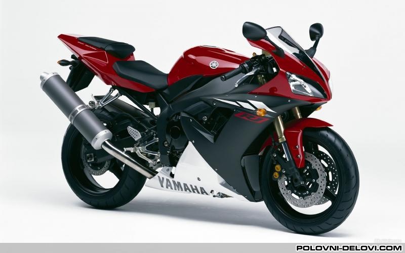 Yamaha YZF-R1 Kompletan motor u delovima