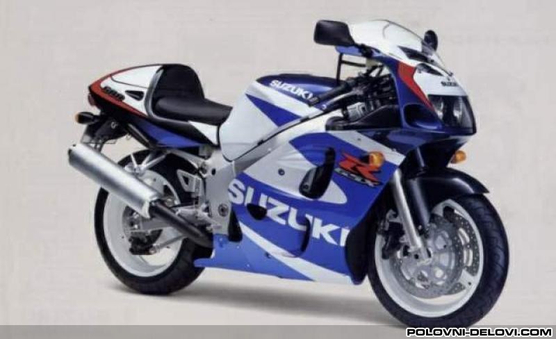 Suzuki GSXR 600 SRAD Kompletan motor u delovima