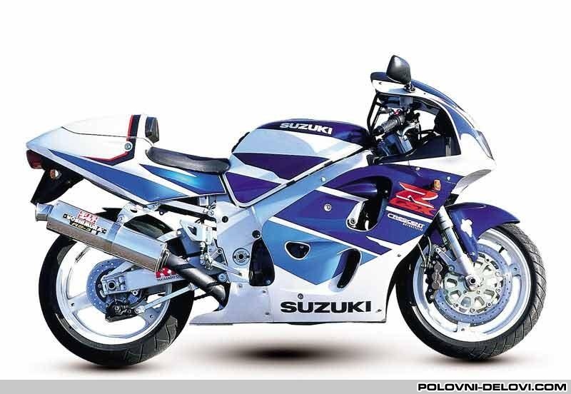 Suzuki GSXR 750 SRAD Kompletan motor u delovima