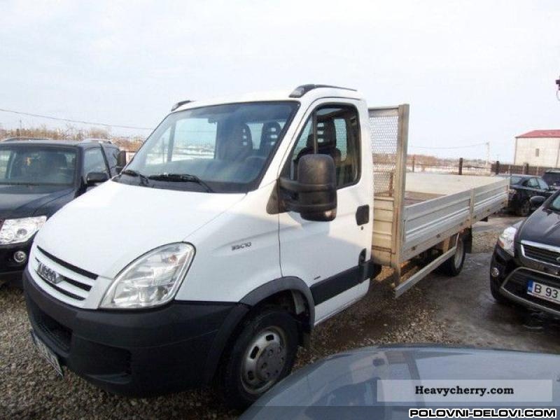 Iveco Daily Rival Kompletan Auto U Delovima