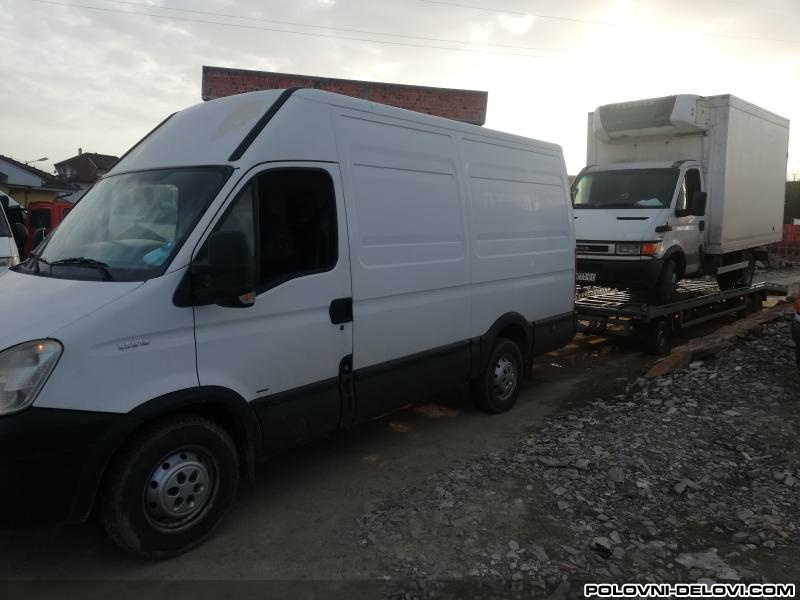 Iveco Daily Kompletan Auto U Delovima