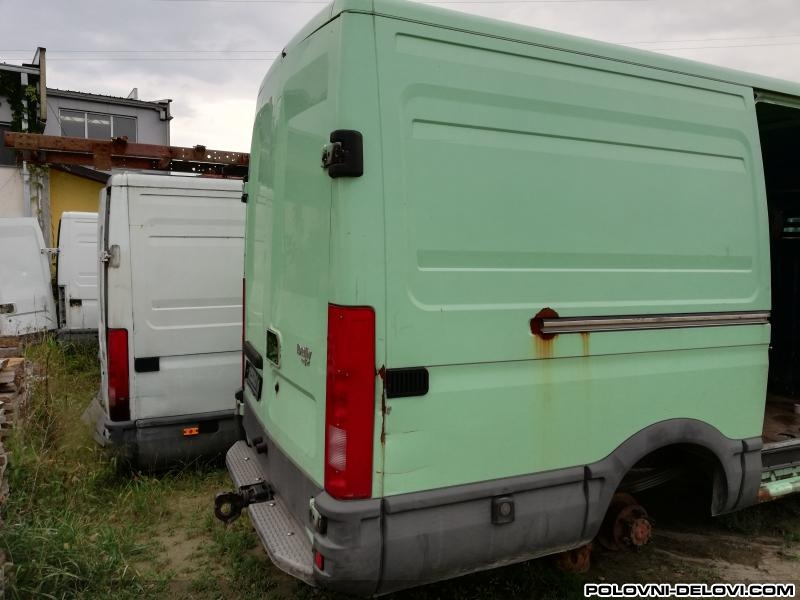 Iveco Daily Kompletan Auto U Delovima