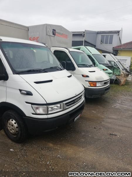 Iveco DAILY Kompletan Auto U Delovima