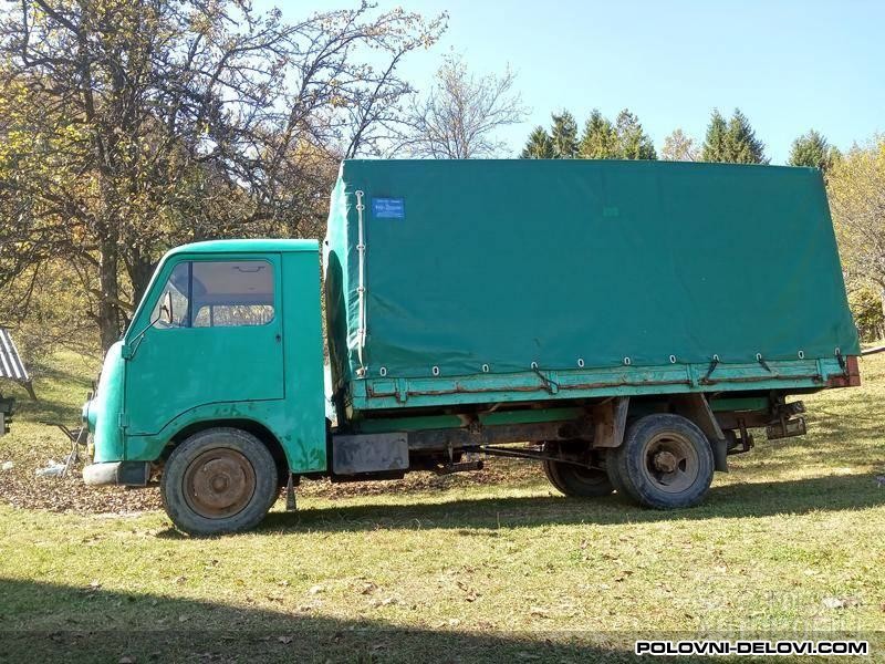 TAM 75 Kompletan Auto U Delovima