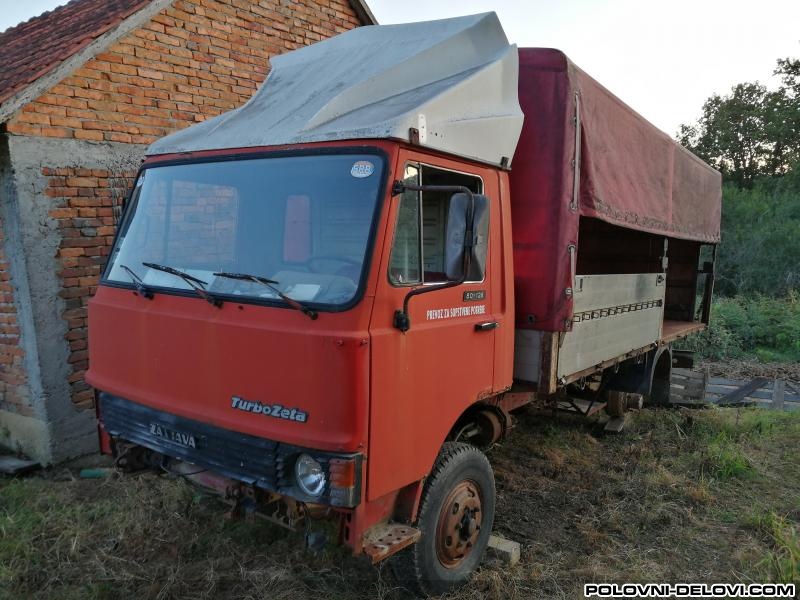 Zastava 83.12/650/640 Kompletan Auto U Delovima