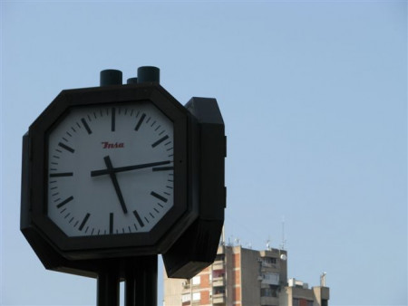 Javni satovi