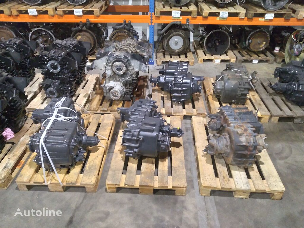 Scania Tussenbak Transfer Case Verteilergetriebe G GTD800 prenosni menjač za Scania Scania 8x8 6x6 4x4 8x6 Offroad Allrad DAKARSkrzynia Rozdzielcza Tussenbak Transfer Case Verteilergetriebe kamiona