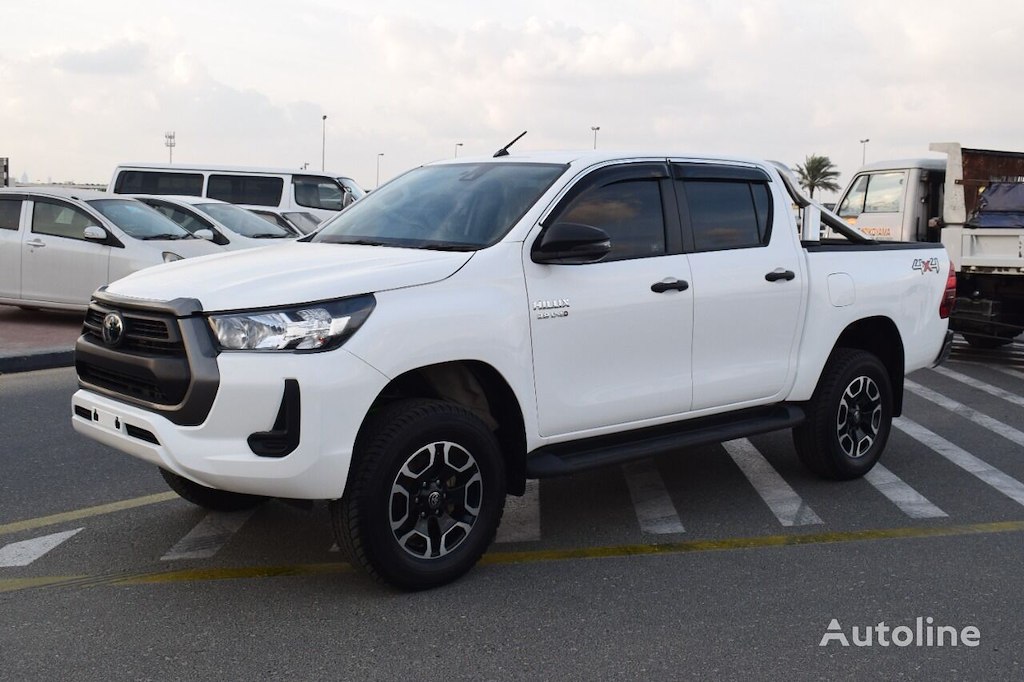 Novi Toyota Hilux 2.8 pikap