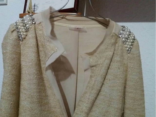 Lepa jaknica -made in italy