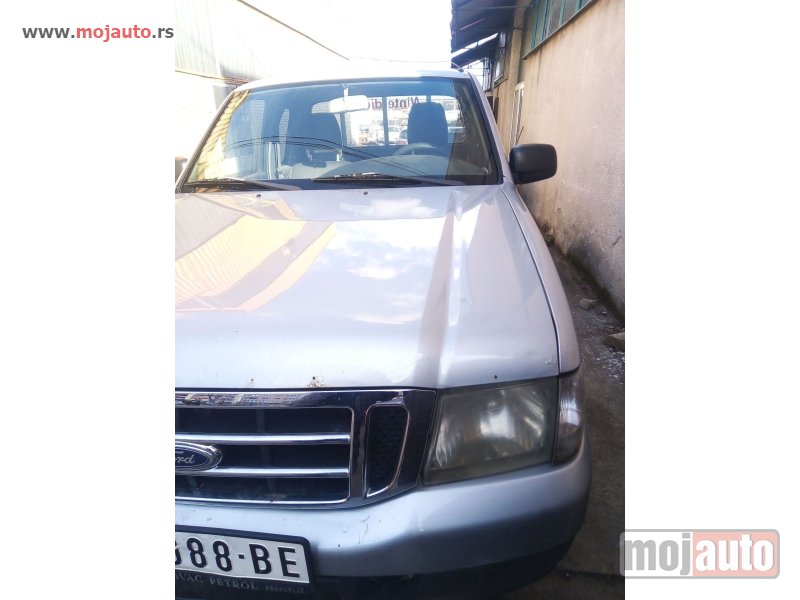 Ford Ranger 2.5 TDI 4X4