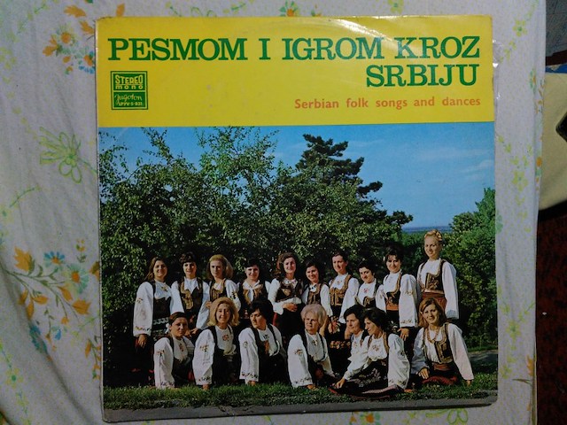 Pesmom i igrom kroz Srbiju