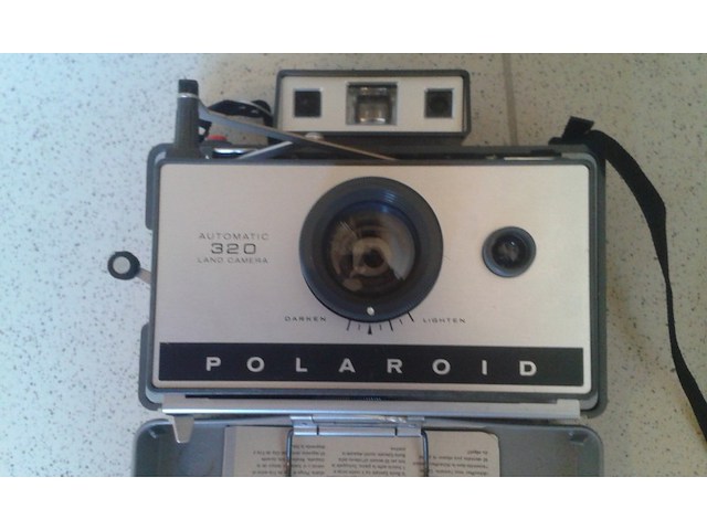 Foto aparat  Polaroid 320