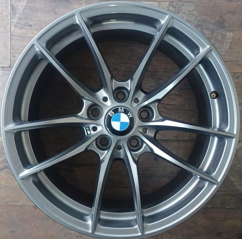 BMW M 9×18 5/120 ET29; 10×18 5/120 ET40