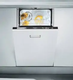 Ugradna mašina za pranje sudova CDI 9P 50/E CANDY