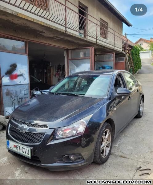 Chevrolet Cruze 1.6 Benzin Rashladni Sistem