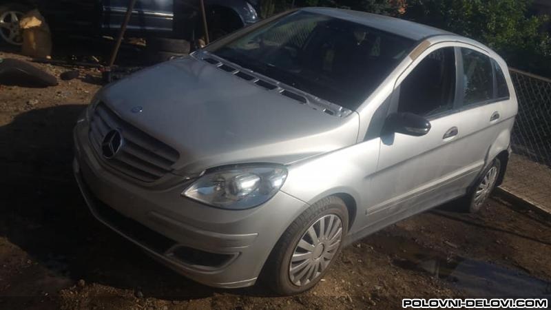 Mercedes B 180 DELOVI W245 B KLASA Kompletan Auto U Delovima