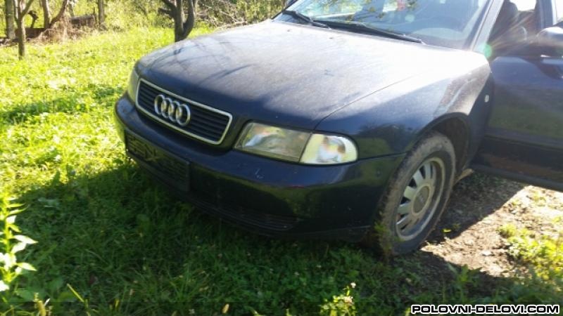 Audi A4 Kompletan Auto U Delovima