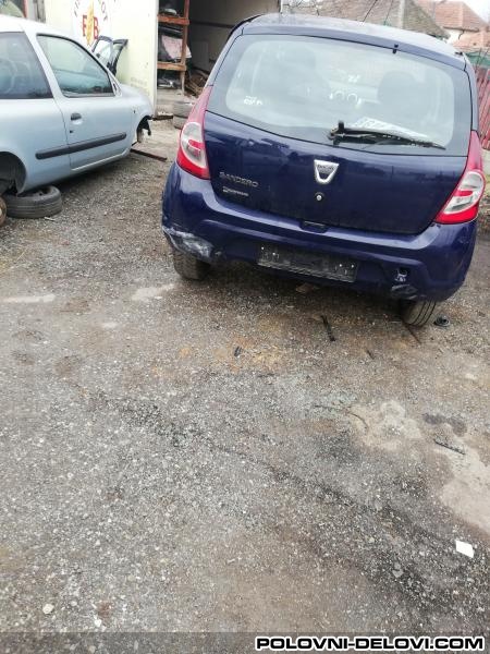 Dacia Sandero SVE ZA DACIU Karoserija