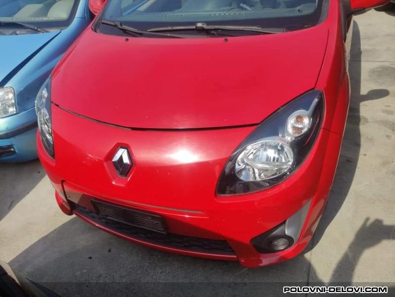 Renault Twingo Kompletan Auto U Delovima