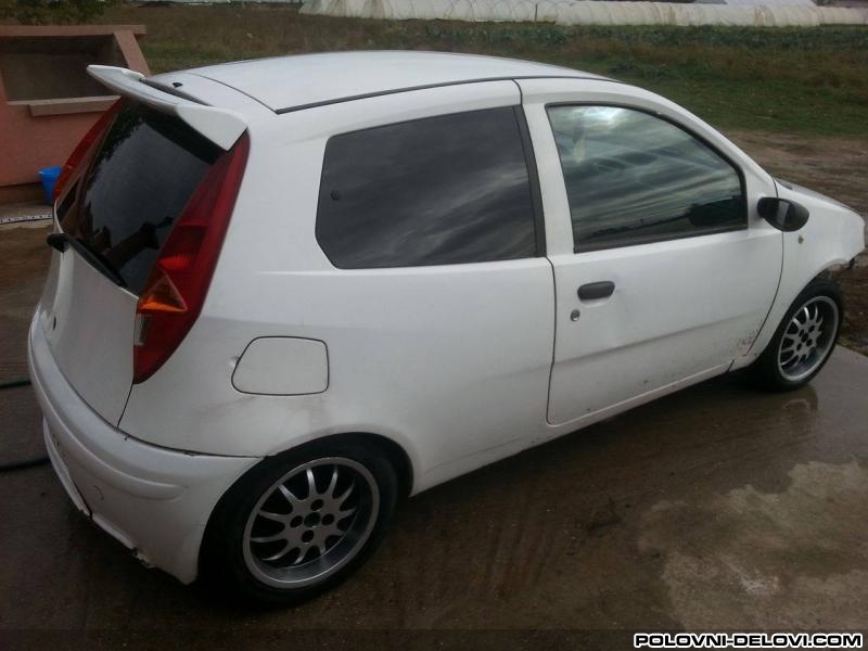 Fiat Punto 1.9d 1.3mjt 1.2 16v Otkup Vozila Za Delove