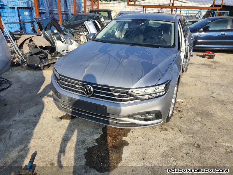 Volkswagen Passat B8 Branik.far.krilo.hau Kompletan Auto U Delovima