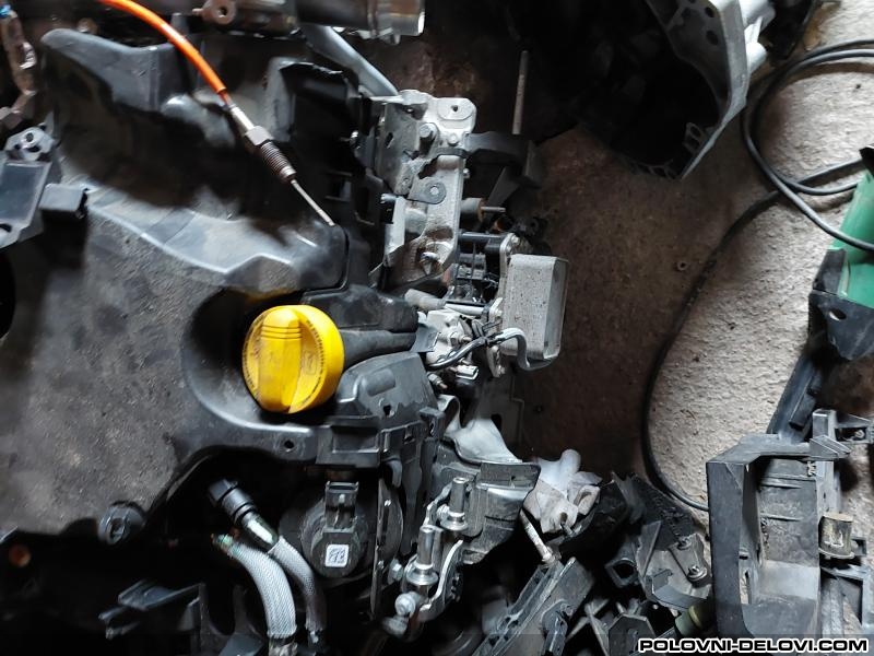 Renault Megane Motor I Delovi Motora