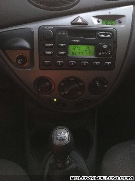 Ford Focus DELOVI Audio