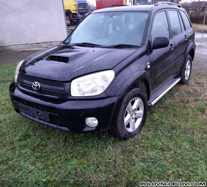 Toyota RAV 4 D4D Kompletan Auto U Delovima