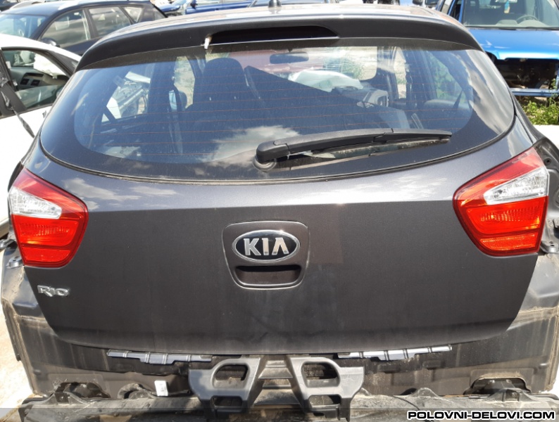 Kia Rio 1.25 Benzin Kompletan Auto U Delovima