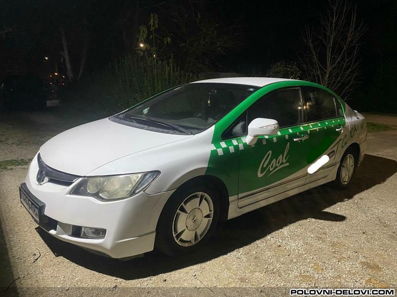 Honda Civic BZ Kompletan Auto U Delovima