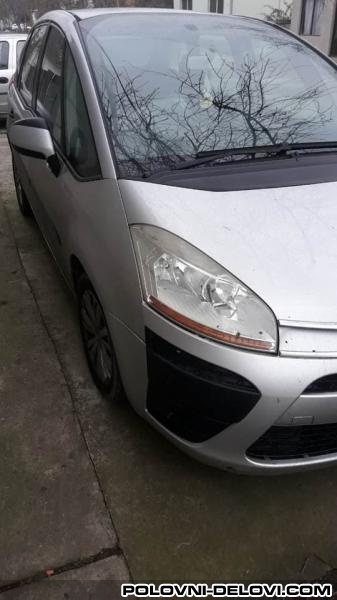 Citroen C4 Picasso Svetla I Signalizacija