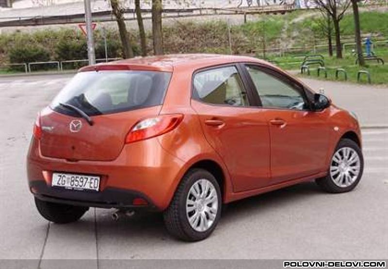 Mazda 2 1.3 B.1.4 HDI Kompletan Auto U Delovima