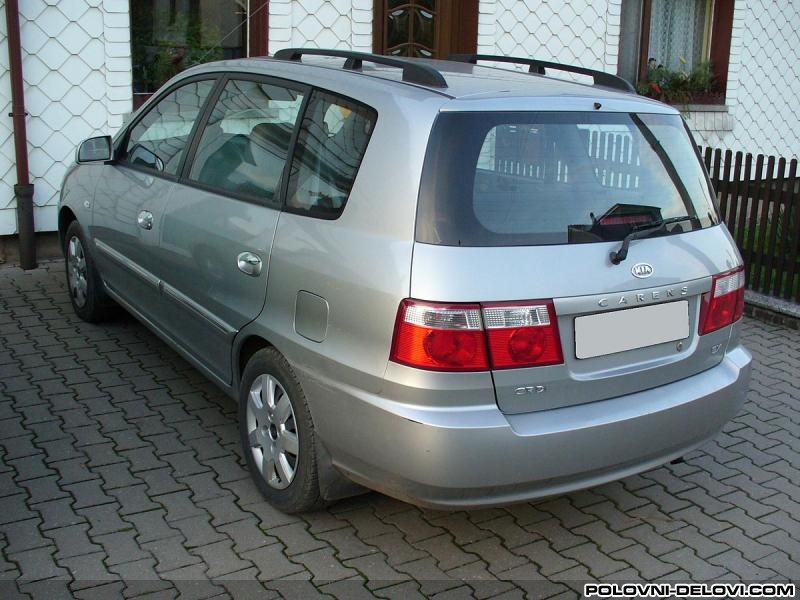 Kia Carens Karoserija