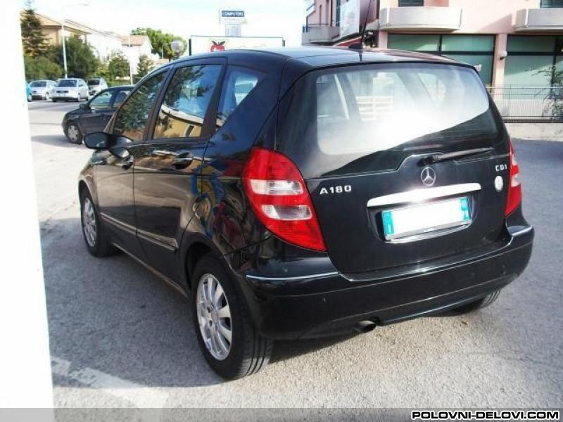 Mercedes A A150-A180cdi-A200cdi Kompletan Auto U Delovima