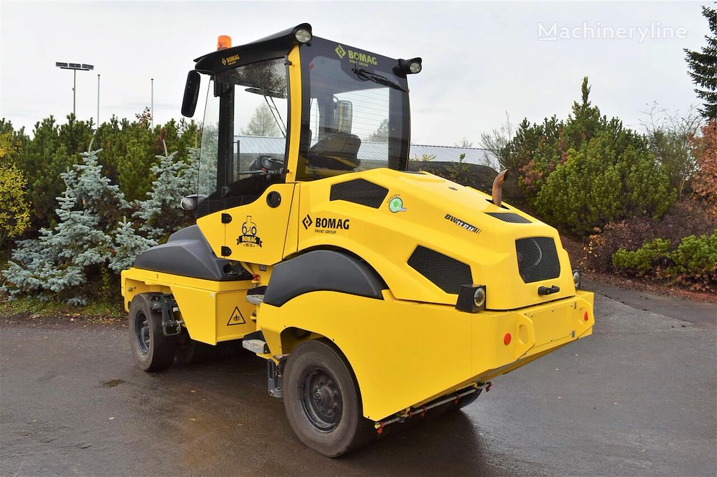 Novi BOMAG BW 11 RH-5 pneumatski valjak