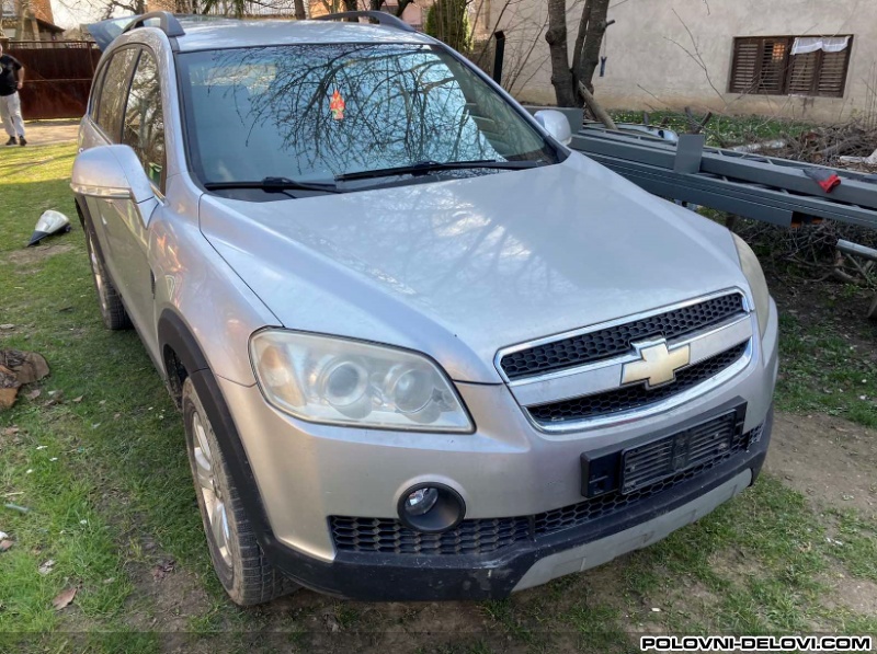 Chevrolet Captiva Kompletan Auto U Delovima